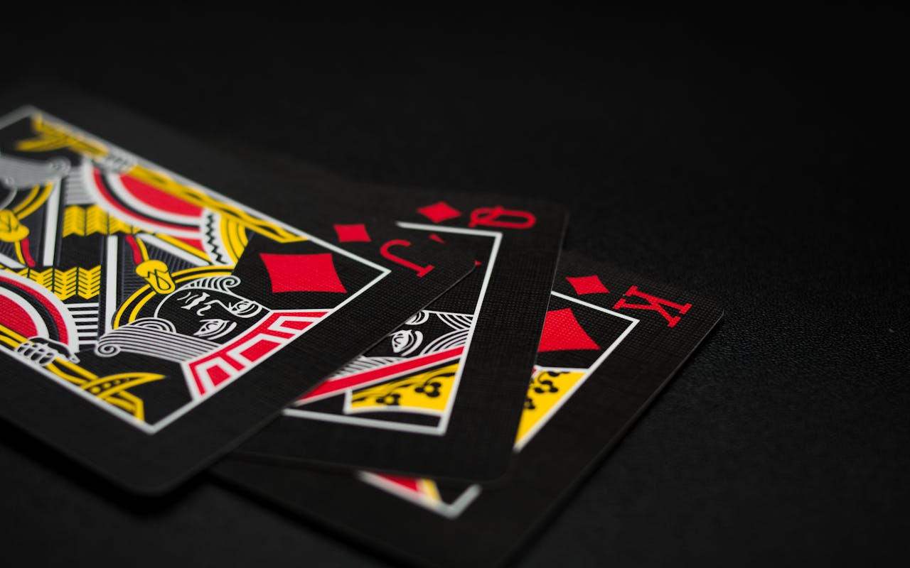 How Many Diamonds Are in a Deck of Cards? - Deal The Cards
